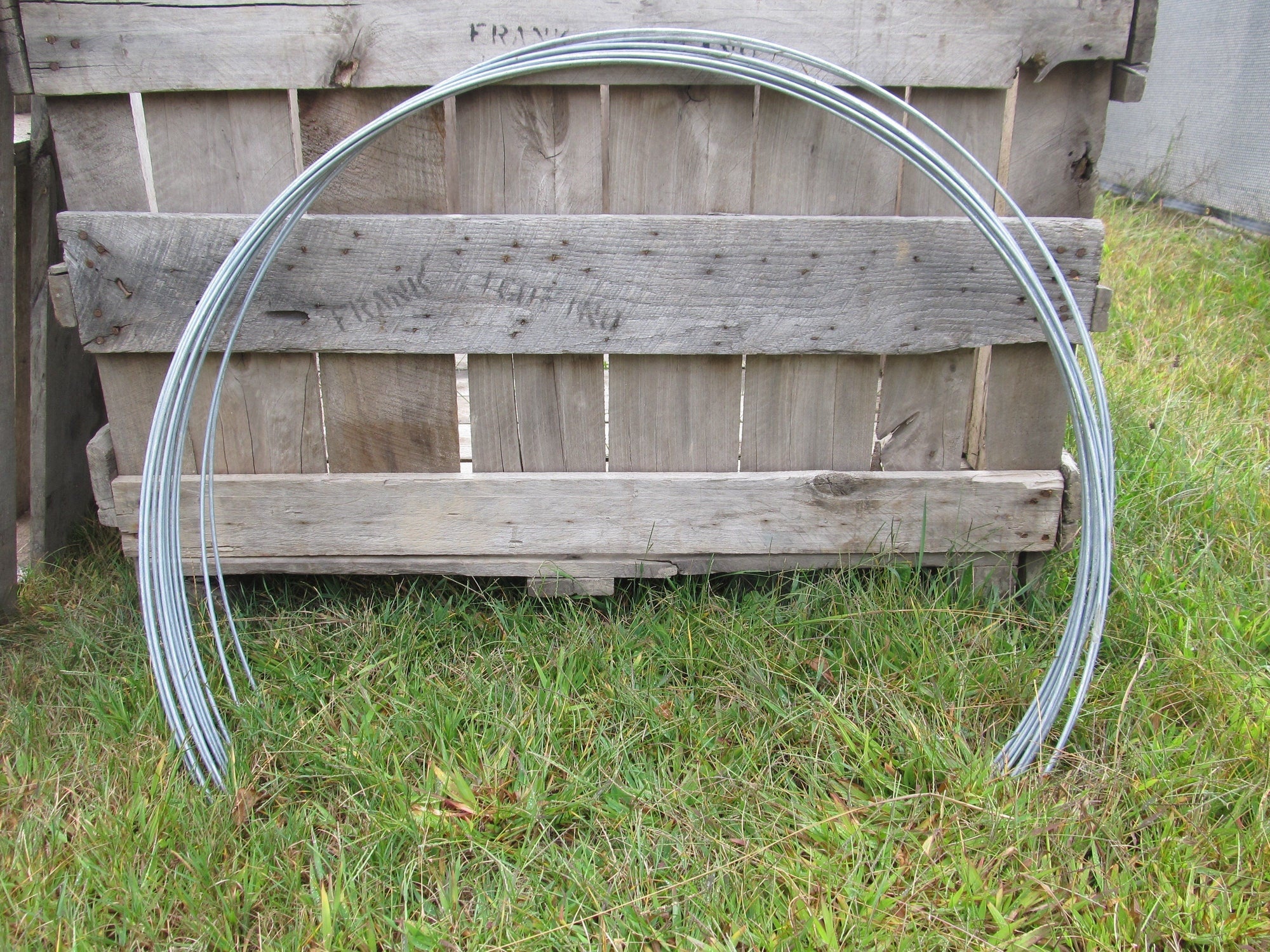 Wire Hoops | Row Cover Hoops | Pack of 10 – Hudson Valley Seed Company